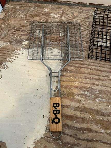 Campfire Cooking Utensils - Auction Ohio