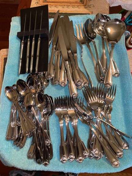 Oneida flatware - Auction Ohio