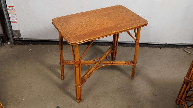 Vintage Rattan End Table - Auction Ohio