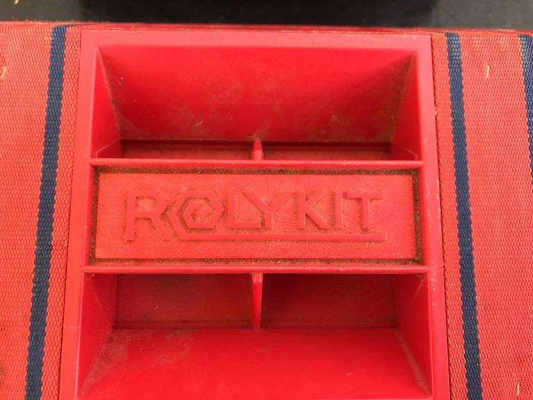 Plastic Roly Kits With Screws - Auction Ohio