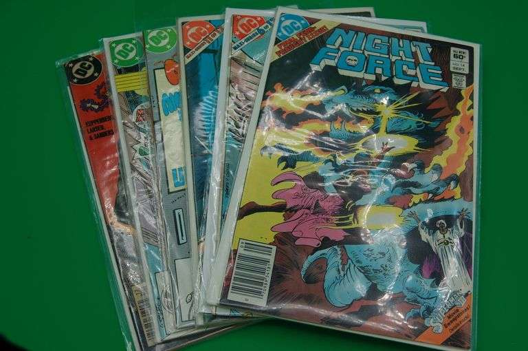 (6) DC Comics - Auction Ohio