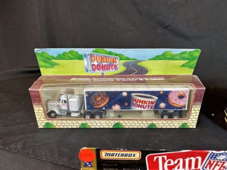 Assorted Tractor Trailers - Auction Ohio