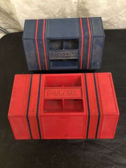 Plastic Roly Kits With Screws - Auction Ohio