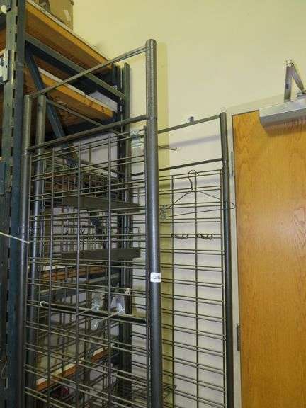 Display Rack - Auction Ohio