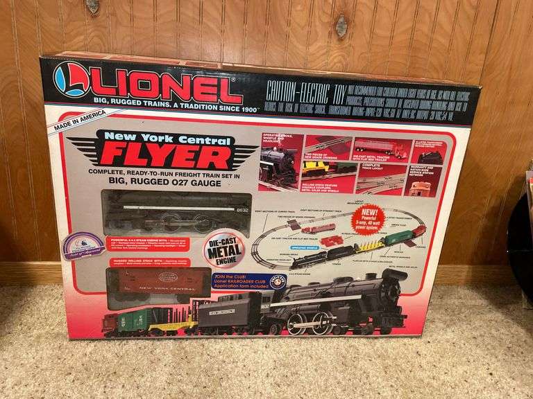 Lionel train Set - Auction Ohio