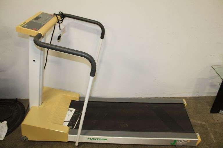 Tunturi Treadmill - Auction Ohio