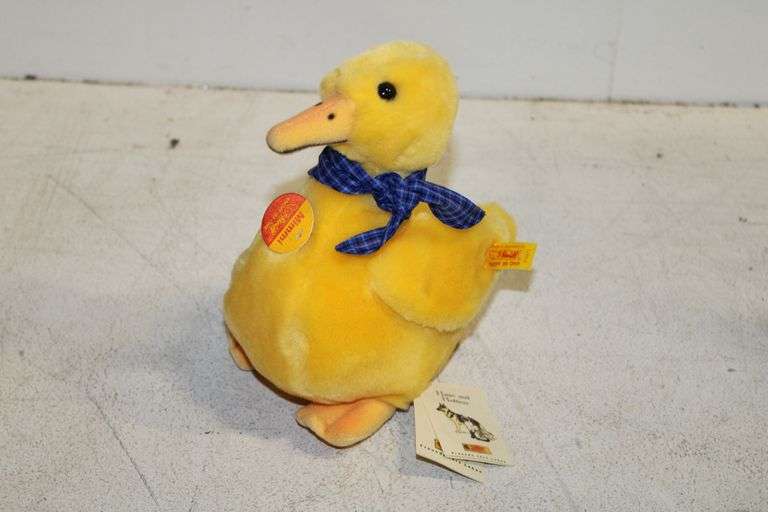 Vintage Steiff Mimmi Duckling - Auction Ohio