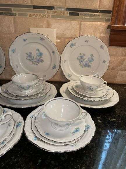 Bavarian China Set - Auction Ohio