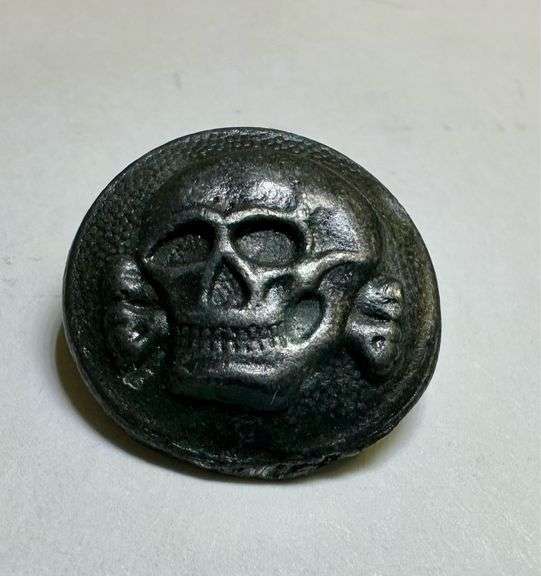 German "Death's Head" Button - Auction Ohio