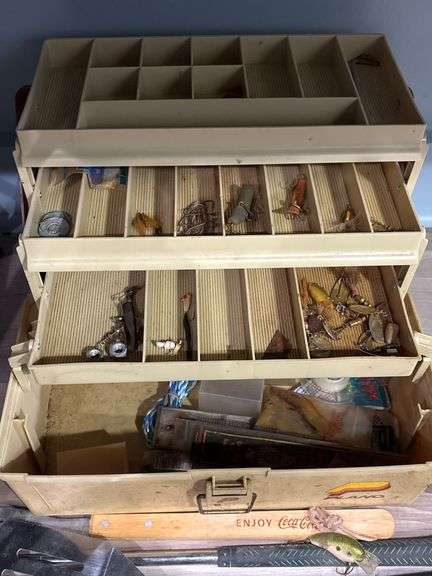 Assorted Fishing - Auction Ohio