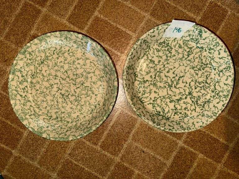 Robinson Ransbottom Pottery Pair - Auction Ohio