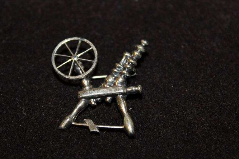 Sterling Silver Spinning Wheel Brooch - Auction Ohio