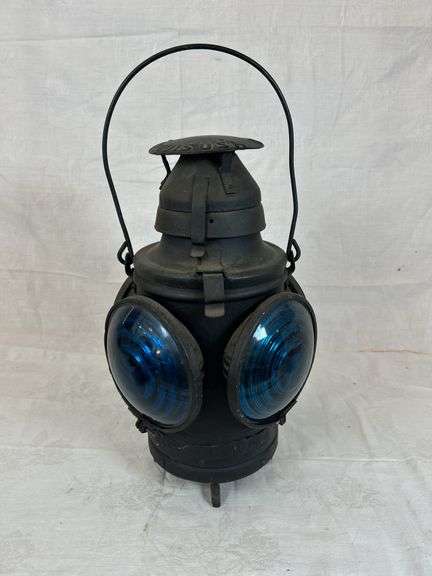 Handlan Switch Lamp - Auction Ohio