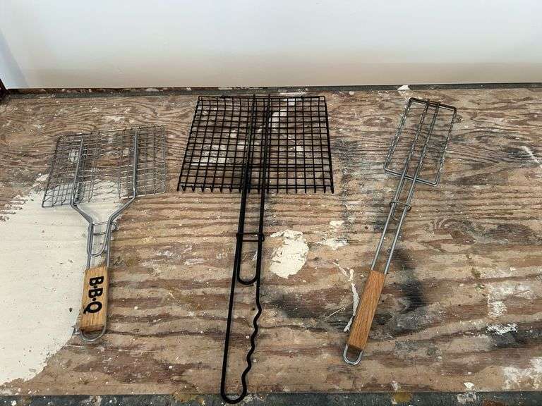 Campfire Cooking Utensils - Auction Ohio