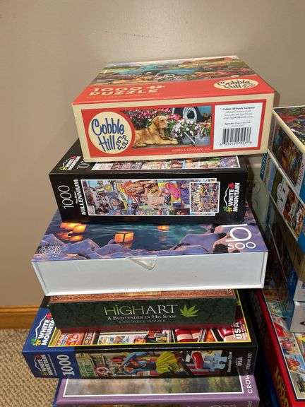 Assorted puzzles - Auction Ohio