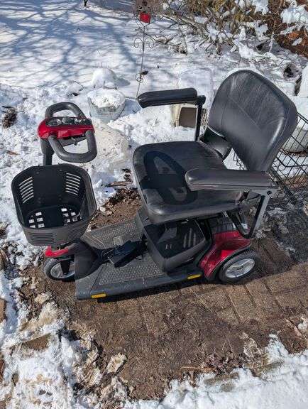 Battery Go Go Scooter Elite Traveler **READ DESCRIPTION ** - Auction Ohio