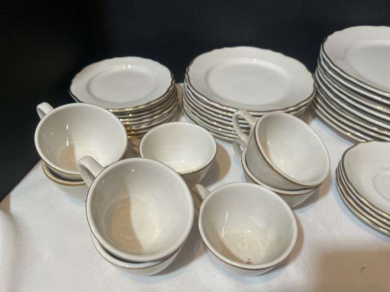 Homer Laughlin China - Auction Ohio