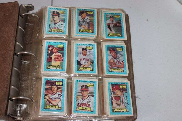 Baseball Card Collection - Auction Ohio