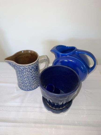 Stoneware and cobalt blue pitchers - Auction Ohio