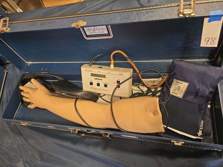 Life form replicas, Blood Pressure simulator. - Auction Ohio