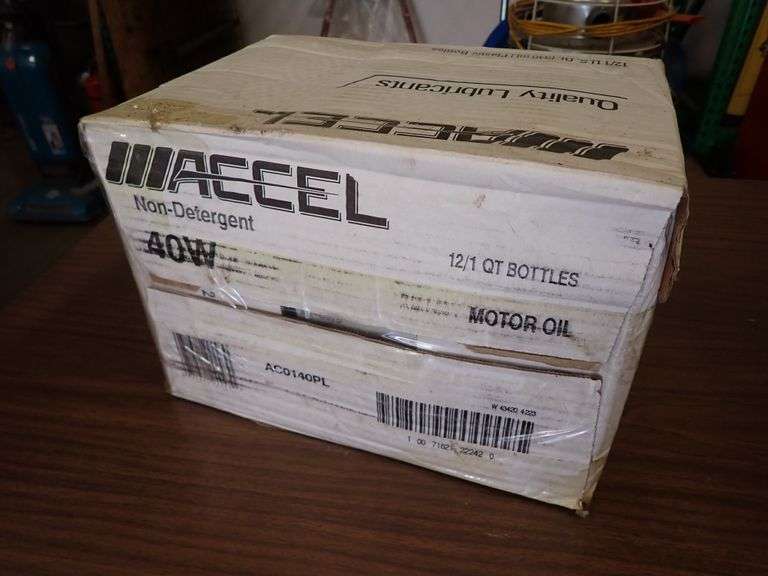 1 FULL CASE / 12/1QT BOTTLES OF ACCCEL 40W MOTOR OIL - NEW IN BOX - Auction Ohio
