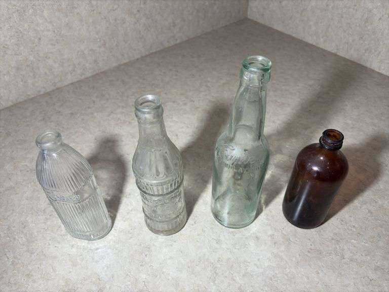 Old Bottles - Auction Ohio