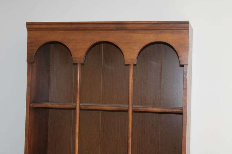 Colonial Bookcase - Auction Ohio