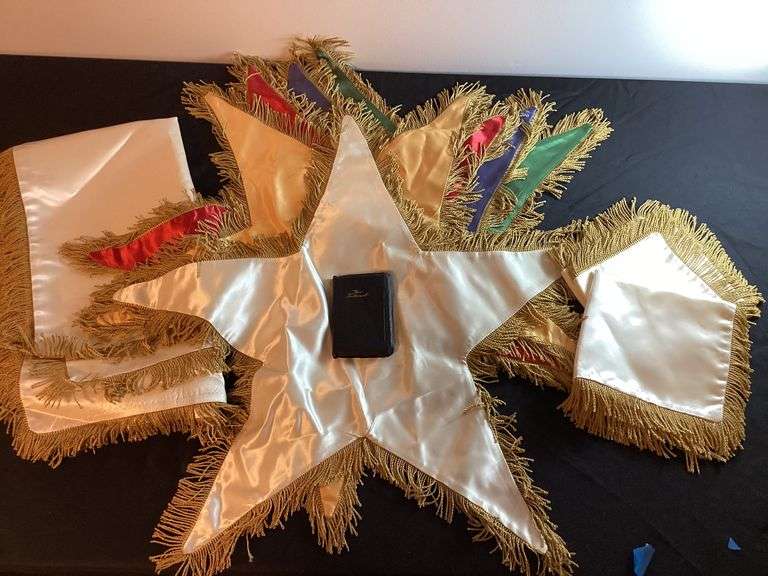 Order of the Eastern Star Ceremonial Regalia Set - Auction Ohio