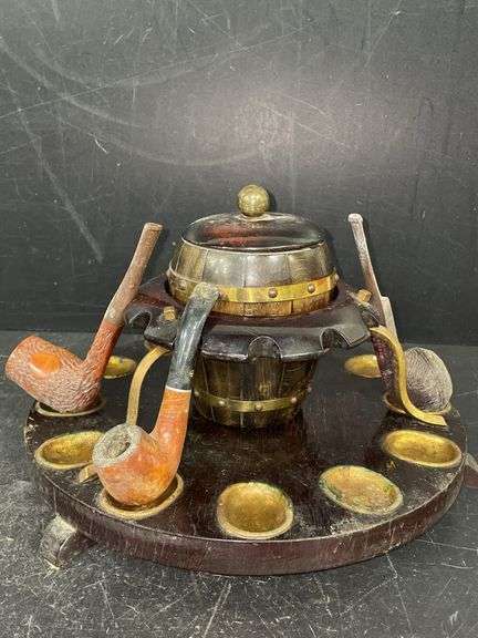 Pipe stand with pipes - Auction Ohio