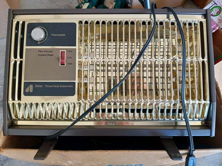 Old Fashioned Electric Heater - Auction Ohio