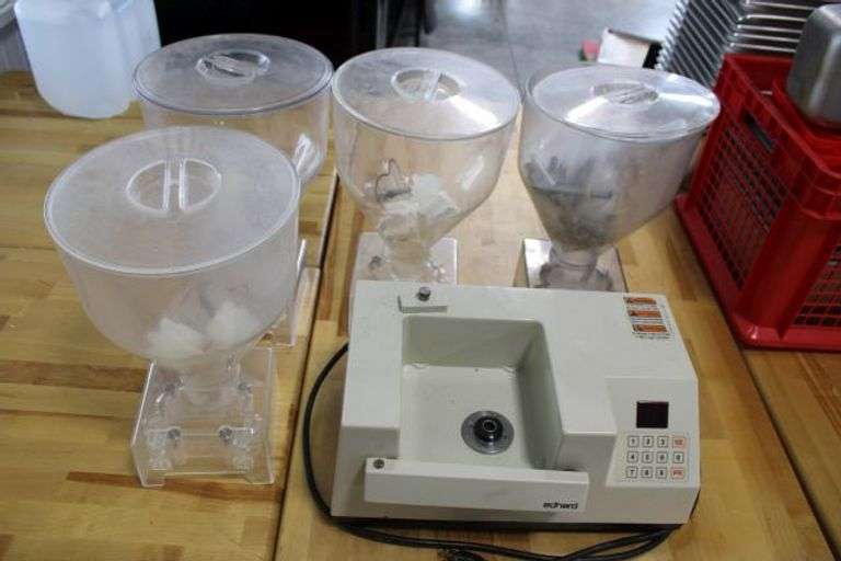 Edhard Dispenser/Doughnut Filler System - Auction Ohio