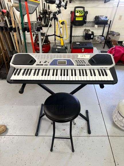 Casio CTK-491 Keyboard with Stand & Stool - Auction Ohio