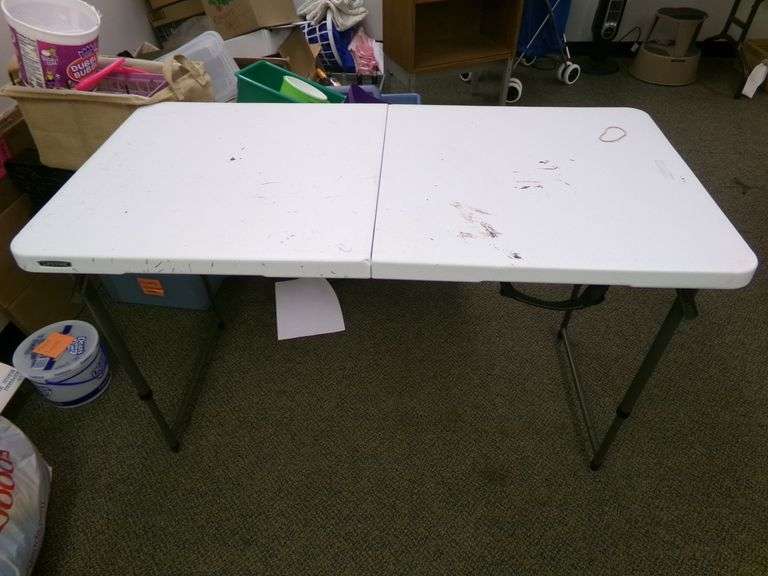 Tables - Auction Ohio