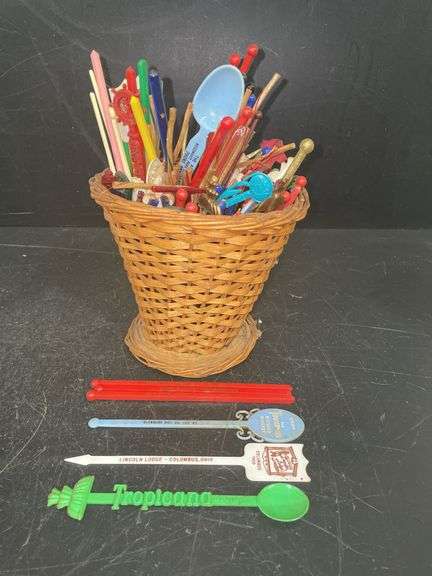 Swivel sticks - Auction Ohio