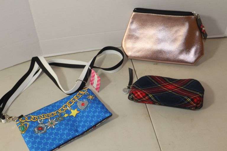 Ladies' Bags - Auction Ohio