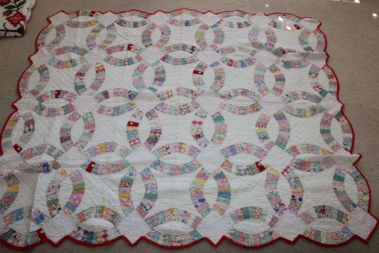 Bridal Ring Calico Quilt - Auction Ohio