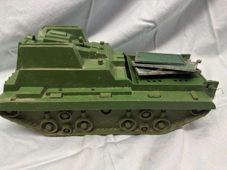 STRUCTO Metal Truck, Tractor & Plastic Army Tank - Auction Ohio
