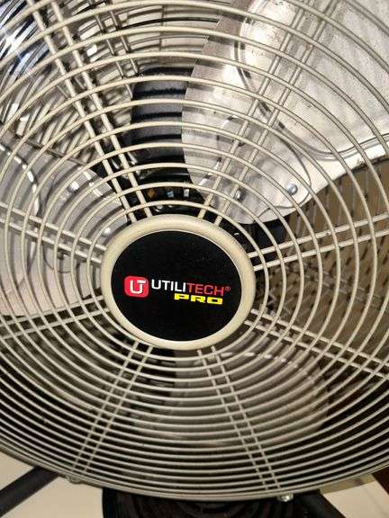 Utilitech high-velocity floor fan - Auction Ohio