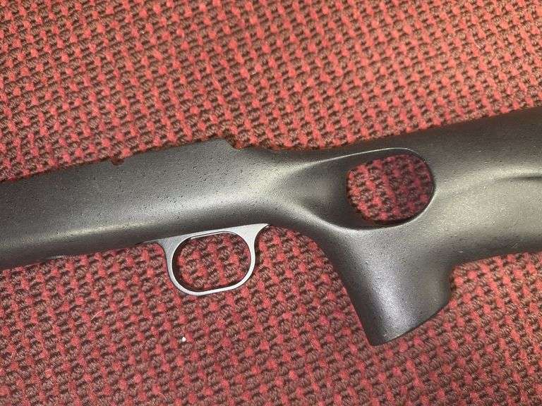 Knight rifle fiberglass stock - Auction Ohio