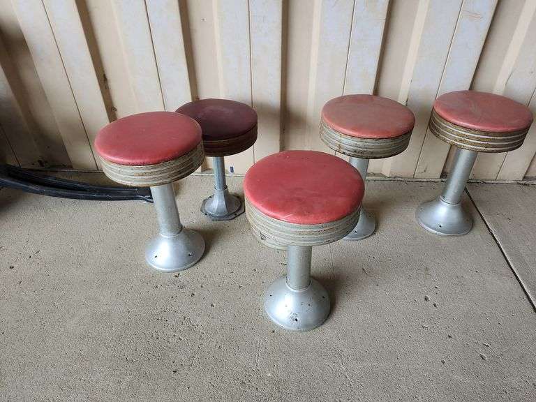 5 Vintage Soda Shop Stools, 1 Stool Mismatched, 1 Extra Seat - Auction Ohio