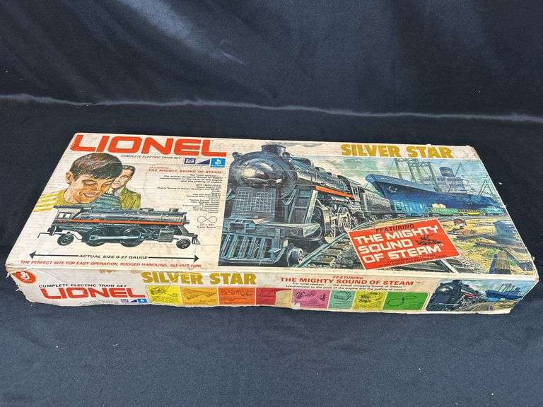 Lionel Silver Star Electric Train Set - Auction Ohio