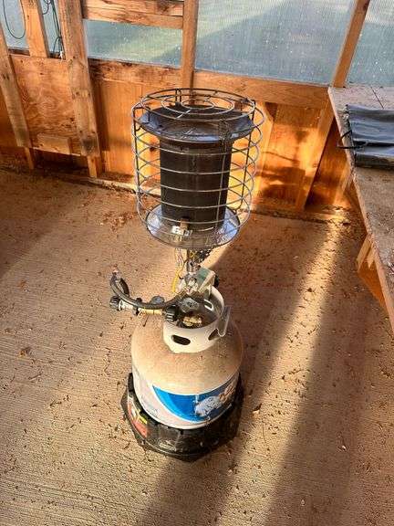 Propane Tank Top Heater - Auction Ohio