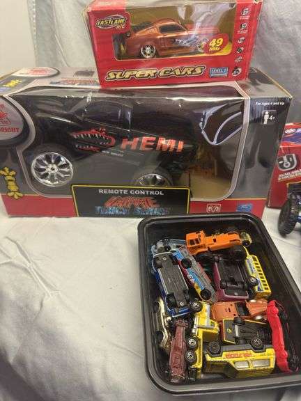 Multiple Toy Cars - Auction Ohio