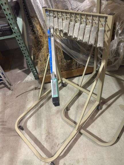 Blueprint/building plans racks - Auction Ohio