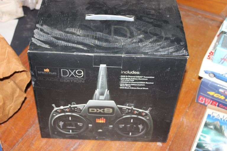 Spektrum DX9 Black Edition Controller - Auction Ohio