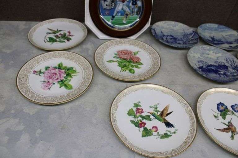 Collection of Decorative Plates, Including Boehm Studios, Bradford ...