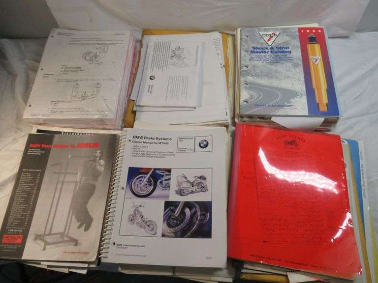 Misc. manuals, catalogs, brochures - Auction Ohio