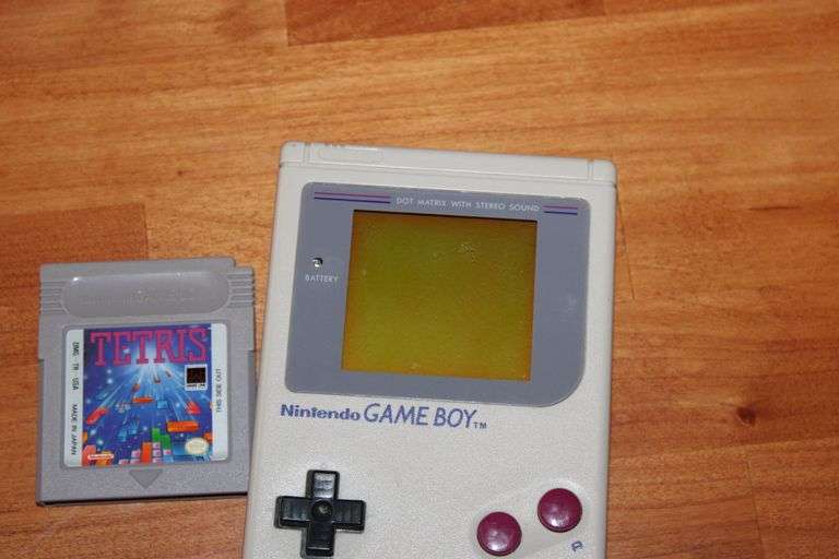 Nintendo Game Boy & Tetris Game Cartridge - Auction Ohio