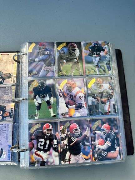 Football Trading Cards - Auction Ohio