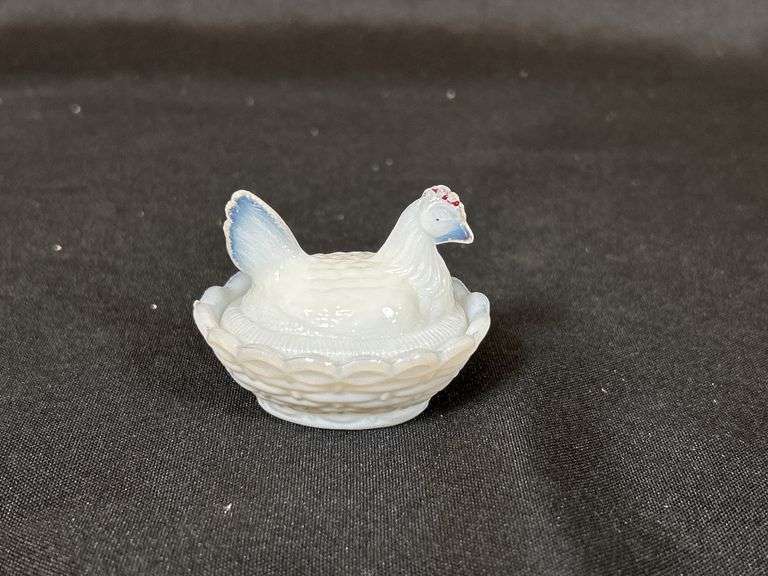 Westmoreland Miniature Glass Hen on the Nest - Auction Ohio